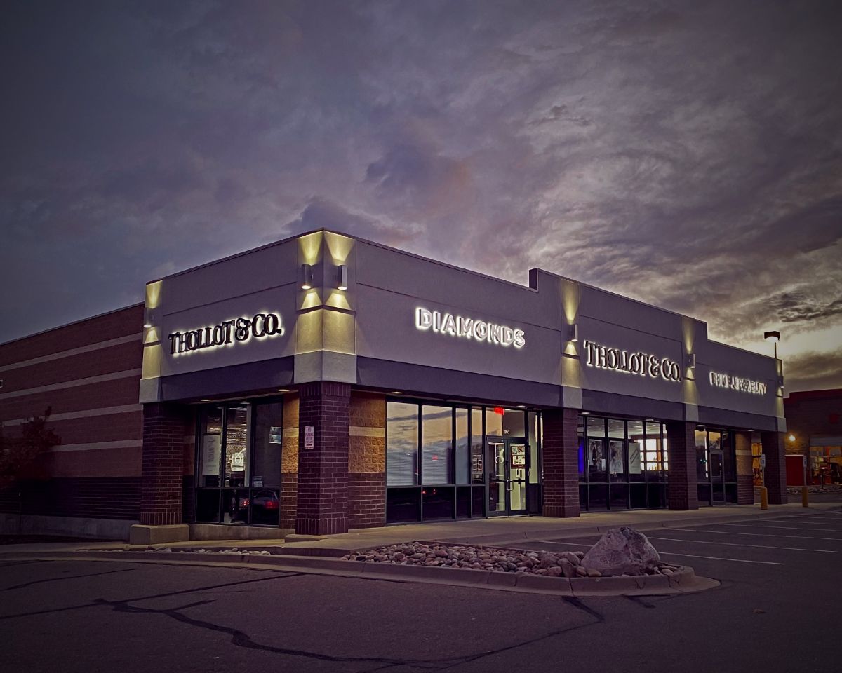 Why Is Consistent Branding Important in Signage for Business? | Custom ...